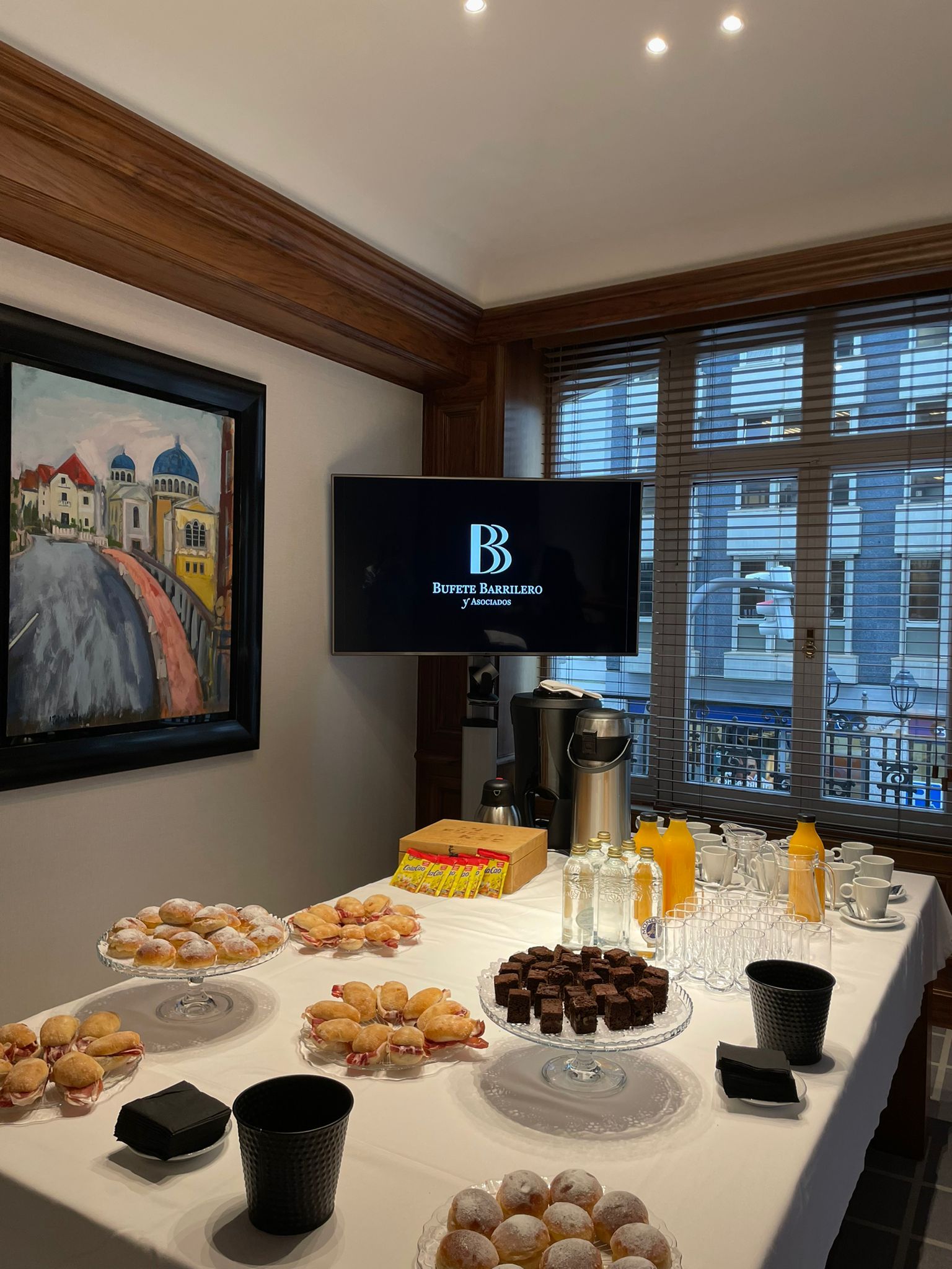 Desayuno de trabajo - Bufete Barrilero y Asociados